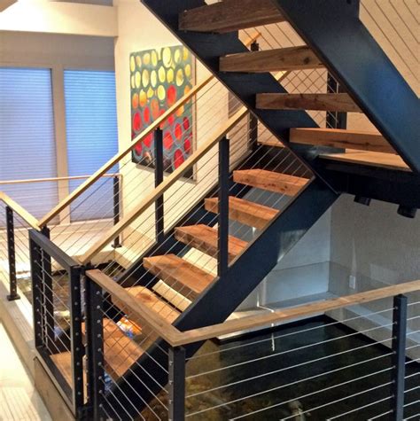 Foshan Factory Customize Steel Straight Stairs With Wire Railing Design
