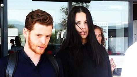 Adriana Lima Türk sevgilisi Metin Hara ile Bodrum a geldi Magazin