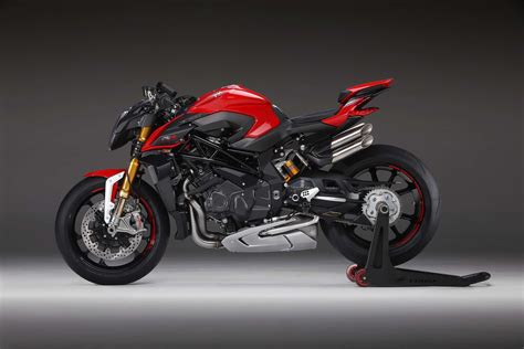 So Many Photos Of The Mv Agusta Brutale Rr Asphalt Rubber