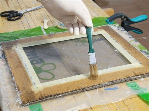 DESARROLLO DE MOLDES EN POLIESTER REFORZADO CON FIBRA DE VIDRIO PRFV