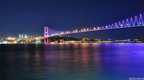 İstanbul Boğazı Gerdanlıkları Full HD Masaüstü Arkaplanı ve Duvar Kağıdı