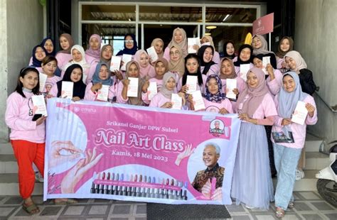 Srikandi Ganjar Gelar Kelas Nail Art Bareng Perempuan Milenial Di Bone