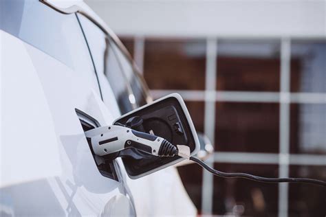 Badanie Techniczne Samochodu Elektrycznego Przegląd Auta na Prąd
