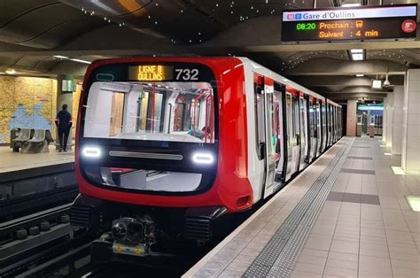 Plan du métro et du tramway de Lyon Sorties du Métro fr