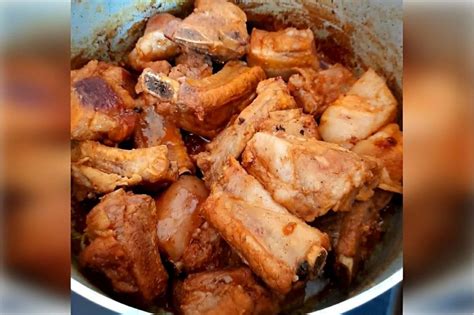 Costelinha de porco na panela uma receita da fazenda simples e prática