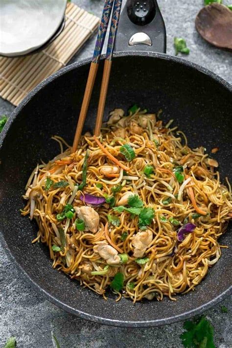 Chicken Chow Mein Noodles One Pot Pan Authentic Chinese Recipe