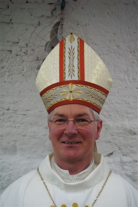 Regina Coeli Papa faz duas nomeações para a Igreja no Brasil