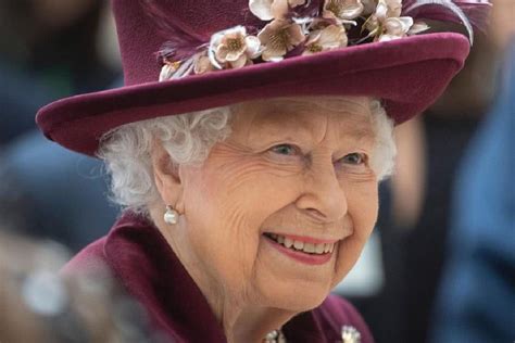 Rainha Elizabeth Ii Morre Aos Anos