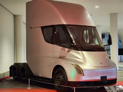 The Tesla Semi Finally Reaches Customers With Some Promising Figures