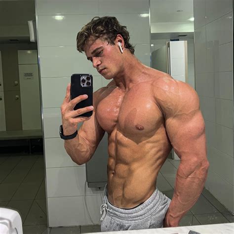 Brandon Starr On Tumblr