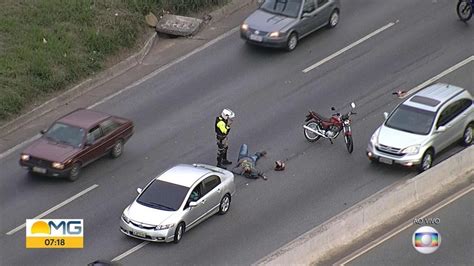 Motociclista fica ferido em acidente no Anel Rodoviário em Belo