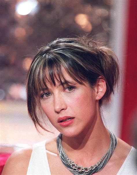 Sophie Marceau revisite son carré pour toujours plus de modernité