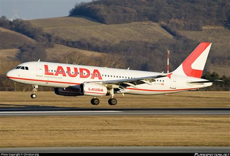 OE IHD LaudaMotion Airbus A320 232 Photo By Christian Jilg ID 929611