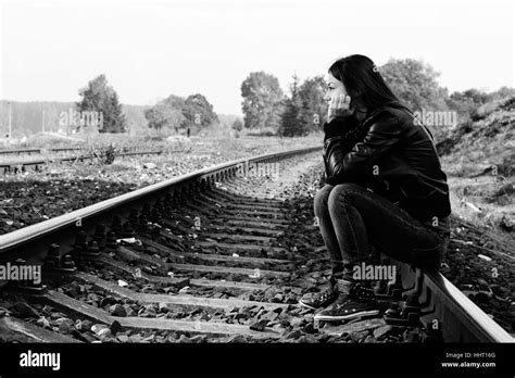 Top 999 Lonely Girl Images Amazing Collection Lonely Girl Images Full 4k