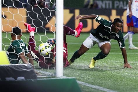 Endrick Castigado Sin Jugar En El Palmeiras Por La Vida Que Lleva