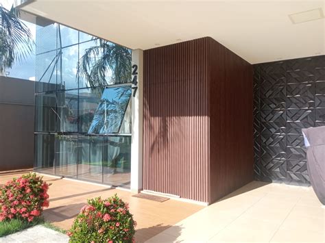 Porta Pivotante Alumisantos Esquadrias de Alumínio Corrimão Vidro