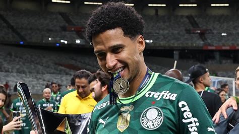Murilo Zagueiro Do Palmeiras Revela Maior Sonho Na Carreira Ir Para