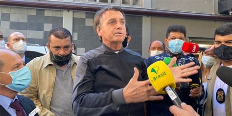 Pol Tica Presidente Jair Bolsonaro Recebe Alta M Dica