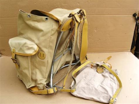ANCIEN SAC À dos LAFUMA de randonnée avec un petit sac a dos pour