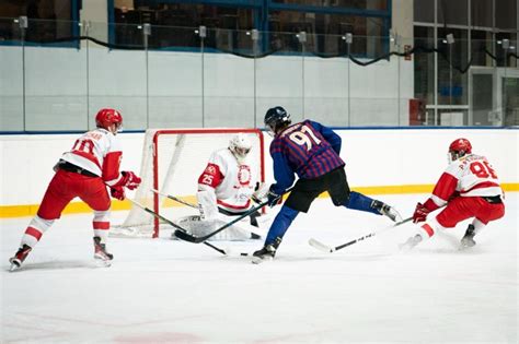 El Club Hielo Jaca cae ante el Barça Hockey Gel 4 3 Nuestro deporte