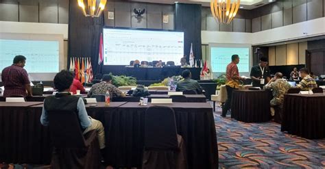 Pleno KPU Malut Lancar Ini Daftar Calon Anggota DPRD Terpilih Dapil