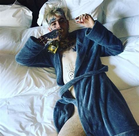 Pin By Lily Waddell On Lil Peep Lil Peep Hellboy Beautiful People