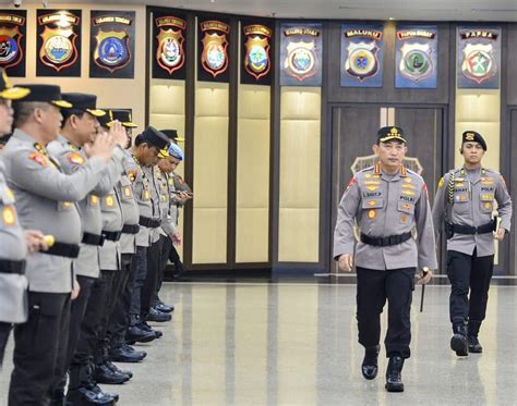 6 Kapolda Dan 55 Pati Hingga Pamen Kena Rotasi Mutasi Polri