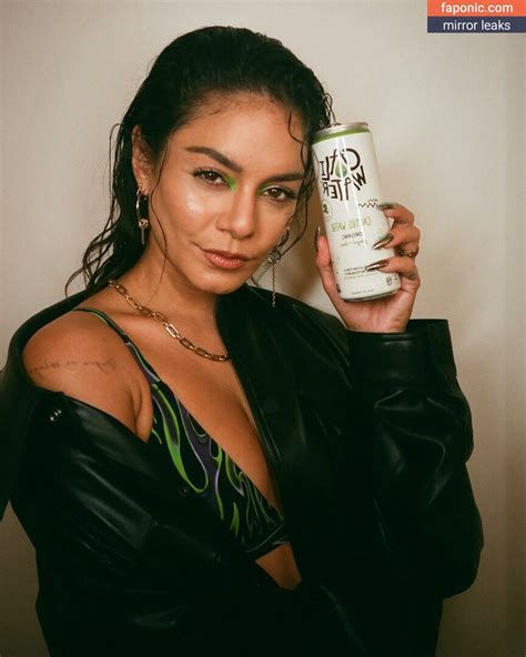 Vanessa Hudgens Aka Vanessahudgens Nude Leaks OnlyFans Photo 928 Faponic