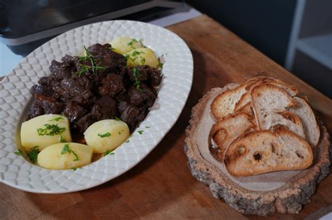Receitas Ovelha Estufada Ponte de Lima à Mesa