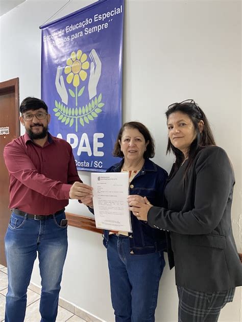 Deputada Ana Paula Lima destina R 200 mil para a Apae de Otacílio