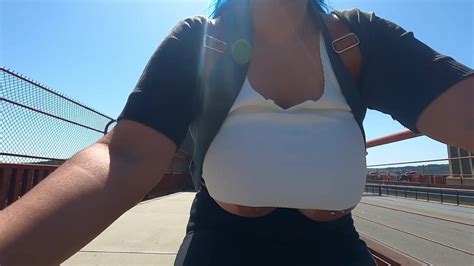 Perridotspalmtree Golden Gate Bridge Biking Nip Slip