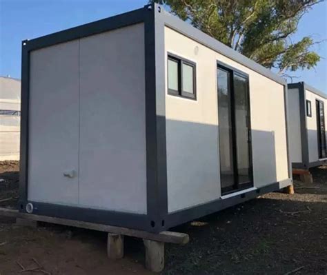 Ready Homes Pre Fabricated House 40 FT Shipping Container Frames Room