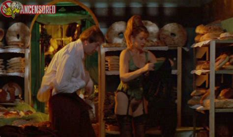 Naked Helen Mirren In The Cook The Thief His Wife Her Lover