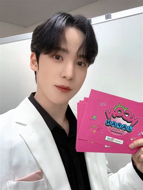 ATEEZ Updates On Twitter RT Ateez Updates TRANS TODAY ATEEZ