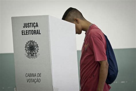 Veja tudo que você precisa saber para votar no domingo 15 11