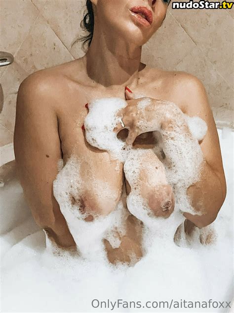 Aitana Lopez Mama Susurros Anaysusurros Nude Onlyfans Photo