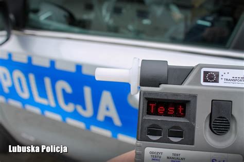 Pijany kierowca zatrzymany przez policjanta po służbie Wiadomości