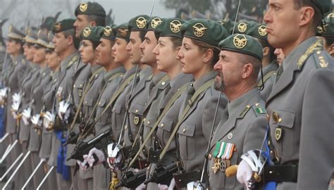 Addio Al Corpo Forestale Dal 2017 Circa 7mila Agenti Diventeranno