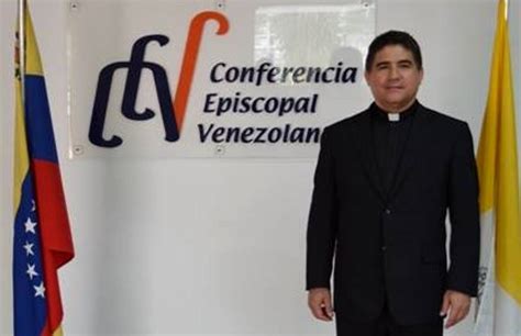 Papa nombra a monseñor Francisco Escalante nuncio apostólico en Gabón