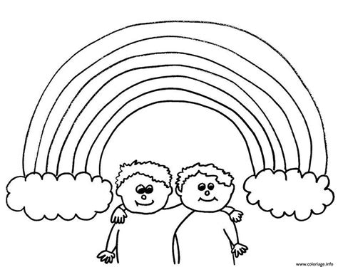 Coloriage Arc En Ciel Avec Nuage Et Deux Amis Dessin Arc En Ciel à imprimer