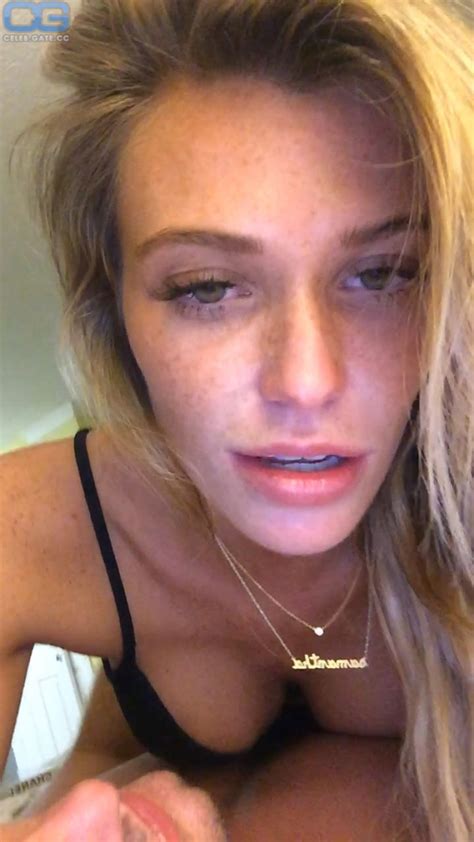 Samantha Hoopes Nude Pictures Photos Playboy Naked Topless Fappening
