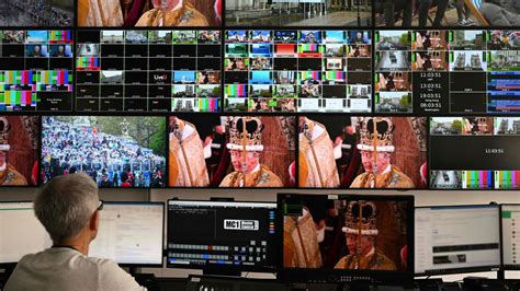 König Charles III Weniger TV Zuschauer bei Krönung als bei Queen