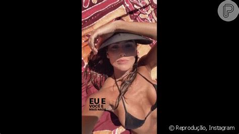 Fotos Deborah Secco Na Praia Exibe Barriga Sarada E Bumbum Em