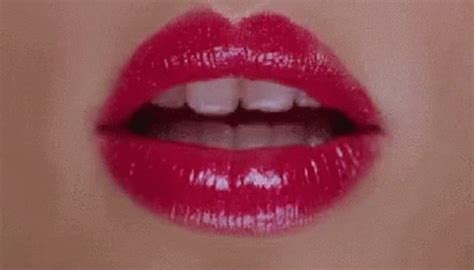 Lips Kisses Lips Kisses Discover Share GIFs