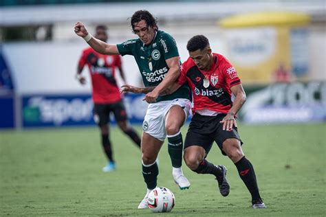 Atlético GO é derrotado pelo Goiás mas Dragão vence nas penalidades e