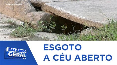 Moradores reclamam de esgoto a céu aberto no bairro Lamarão em Aracaju
