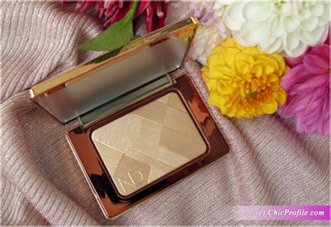 Natasha Denona I Need A Nude Glow Highlighter Review Live Swatches