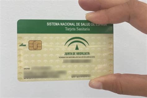 Cómo solicitar y renovar la tarjeta sanitaria en Andalucía