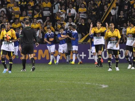 Vídeo Os gols e os melhores momentos de Criciúma 1 x 2 Cruzeiro pela