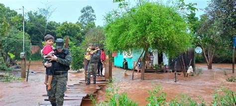 El Soberbio Hasta El Momento Se Evacuaron 3 Familias Por La Crecida